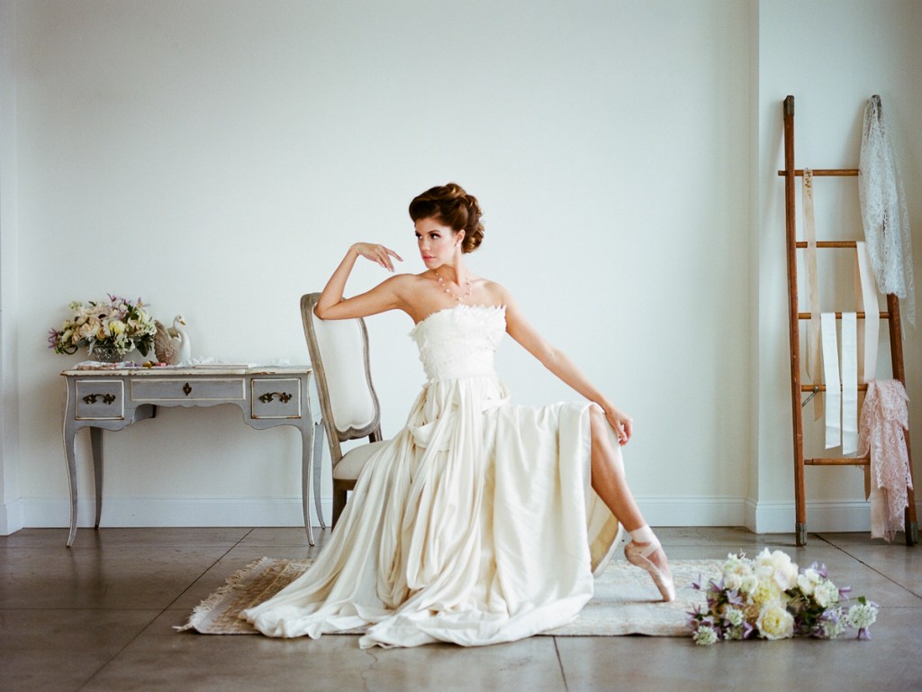 Interview with Designer Lindee Daniel – The Newport Bride