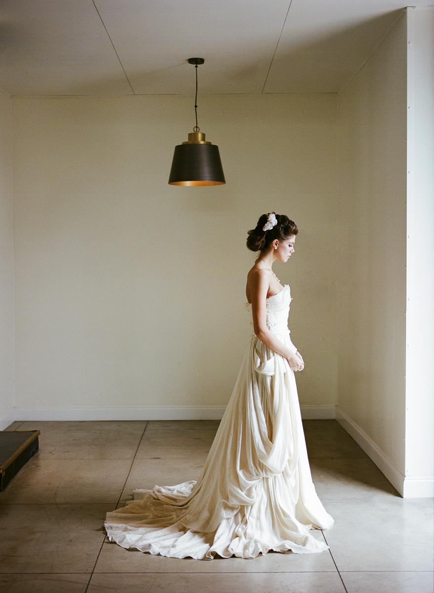 Interview with Designer Lindee Daniel – The Newport Bride