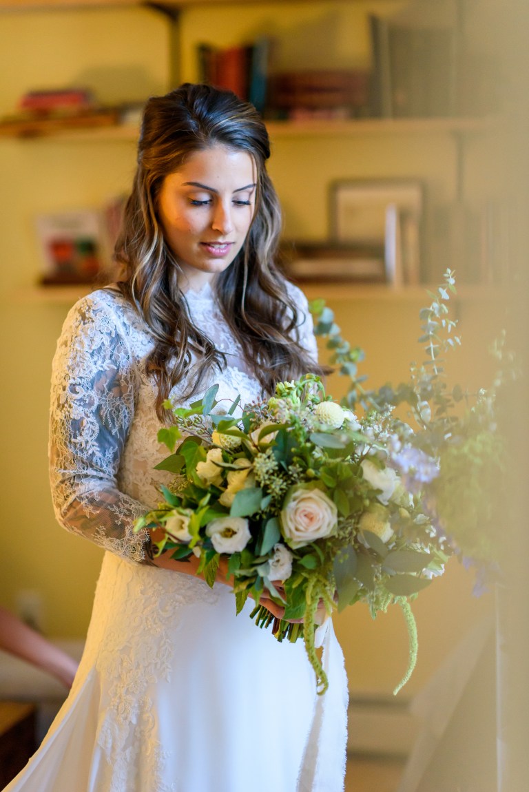 Kristina and Mike’s Romantic Woodsy Wedding – The Newport Bride