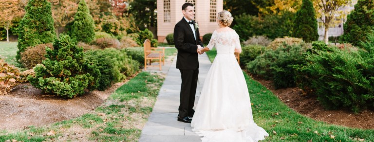 Kristin and Greg’s Hotel Viking Wedding – The Newport Bride